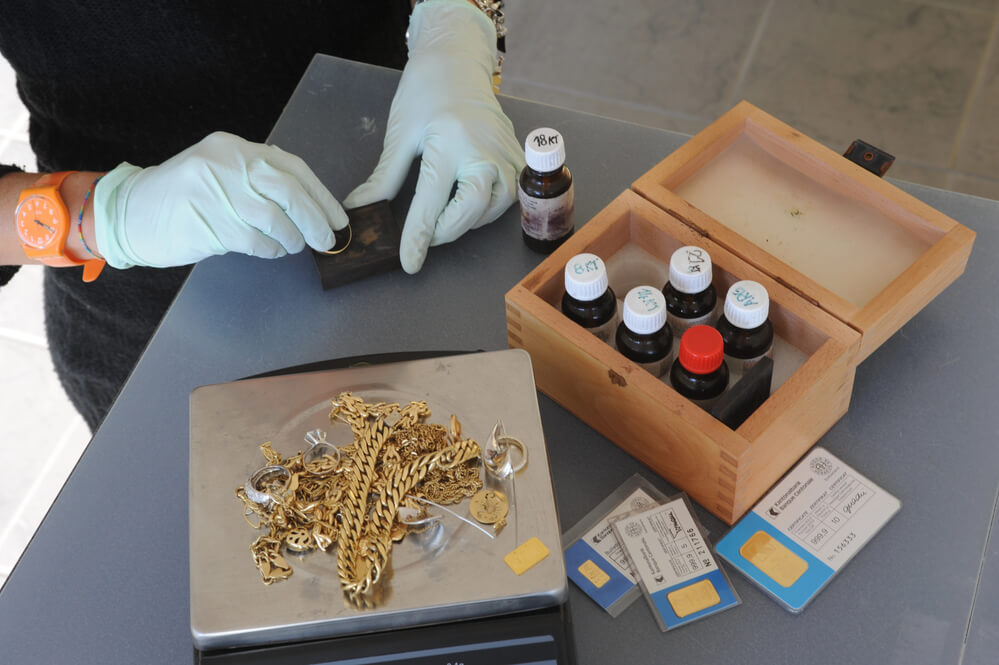 How to Verify Gold Purity When Buying from Africa| A Complete Guide